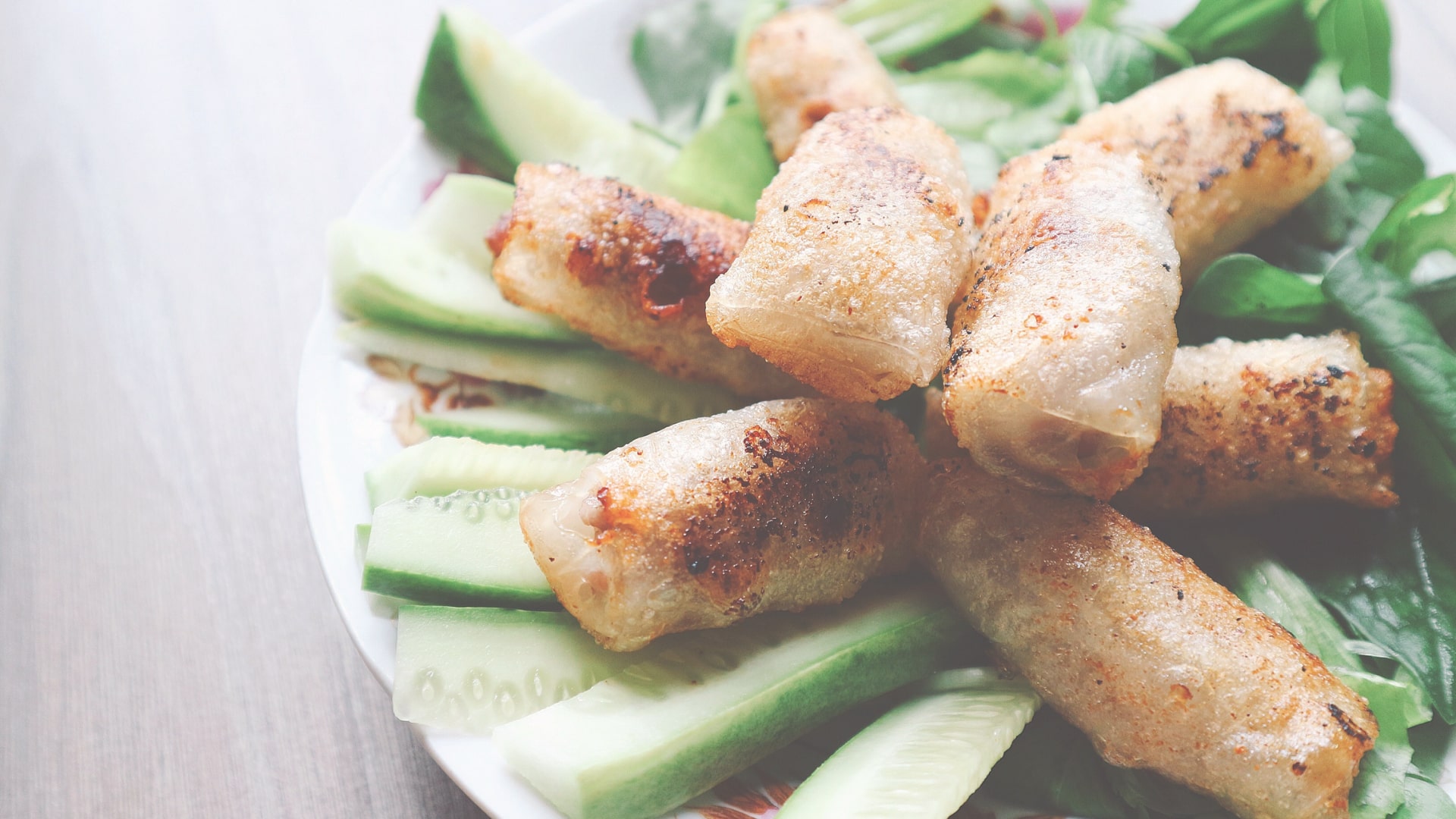 Nadev za Spomladanske Zavitke ali Žlikrofe s Črnimi Gobami